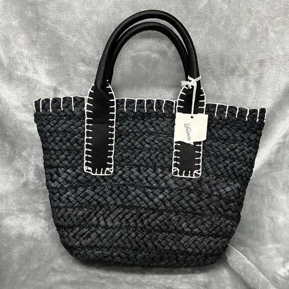 Universal Thread | Bags | Universal Thread Straw Mini Tote Handbag In ...